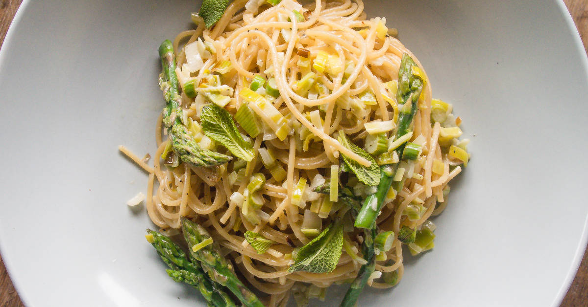 25 Easy 20 Minute Pasta Dinners - Far From Normal