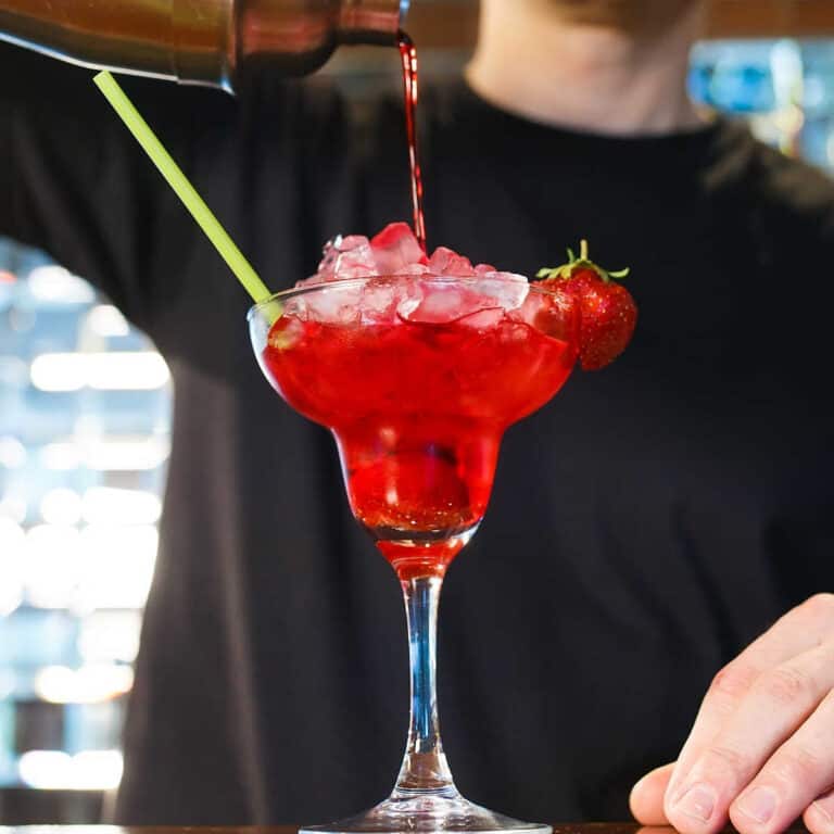 17 Colorful Rainbow Cocktails